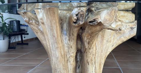 Mesa de madera maciza